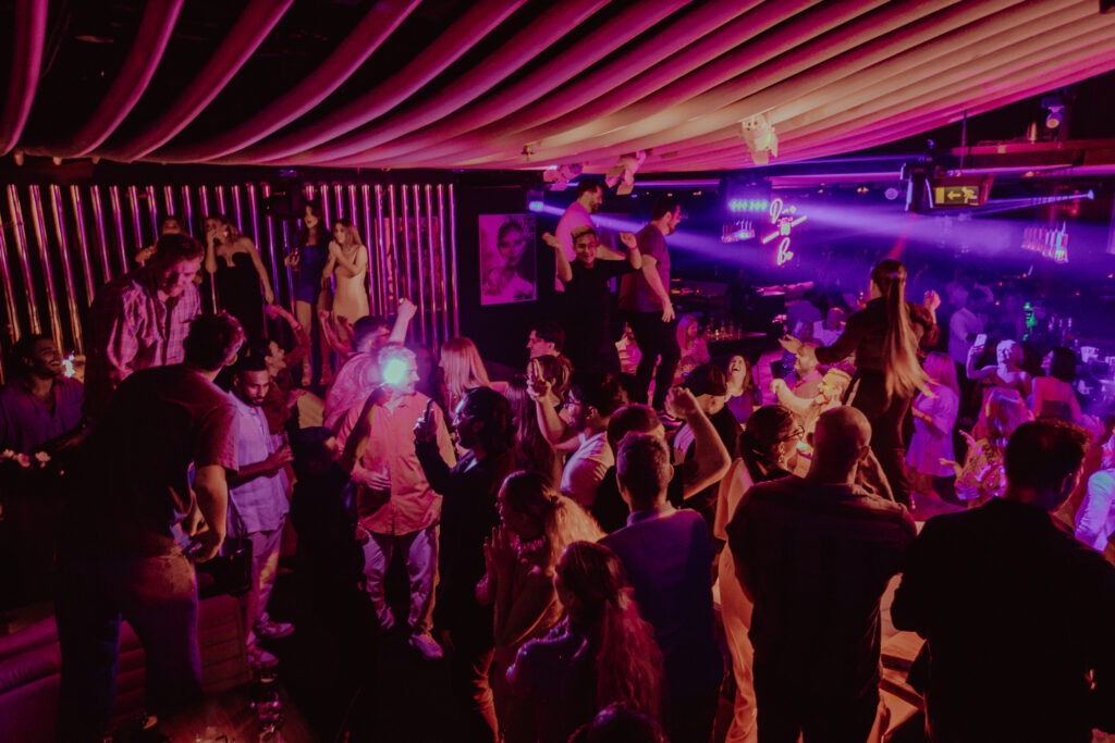 Where To Get Friday Brunch Dubai Our Top 5 Picks Solutions Leisure where-to-get-friday-brunch-dubai-our-top-5-picks-solutions-leisure